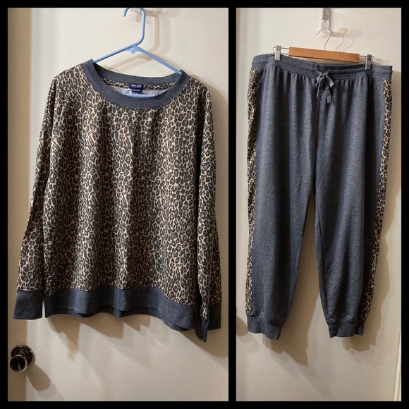 Splendid | Pants & Jumpsuits | Womens Splendid Leopard Print Grey ...